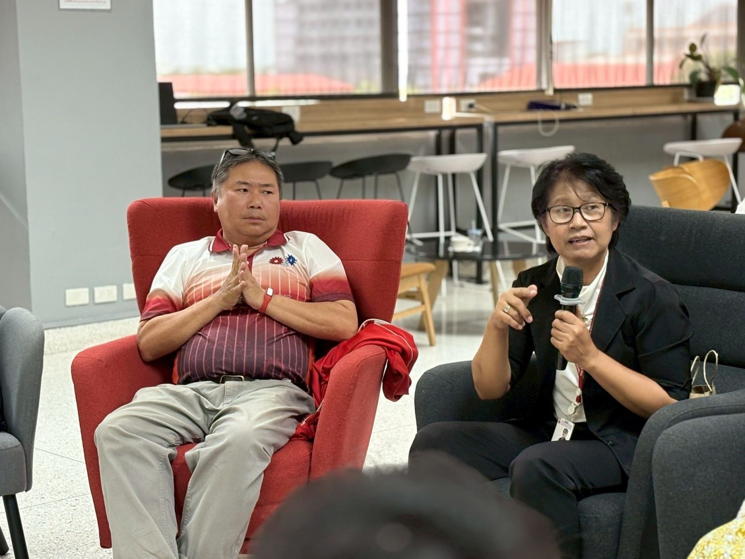 กิจกรรม TECH Talks : “คิดนวัตกรรมให้เจ๋ง ต้องเก่งทั้งหลักคิดและหลักจริยธรรม” | IRD RMUTT